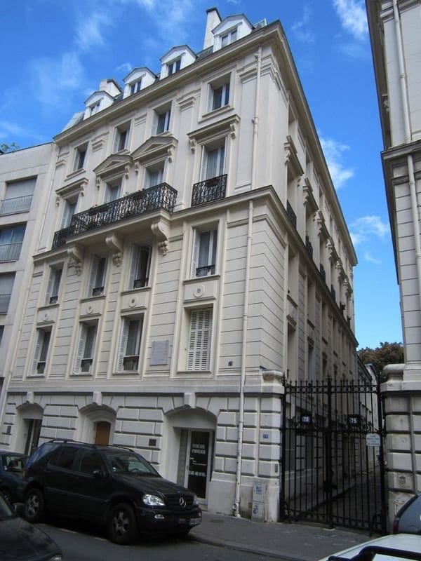 Research team finds secret inside abandoned Paris apartment that had ... Research team finds secret inside abandoned Paris apartment that had ...